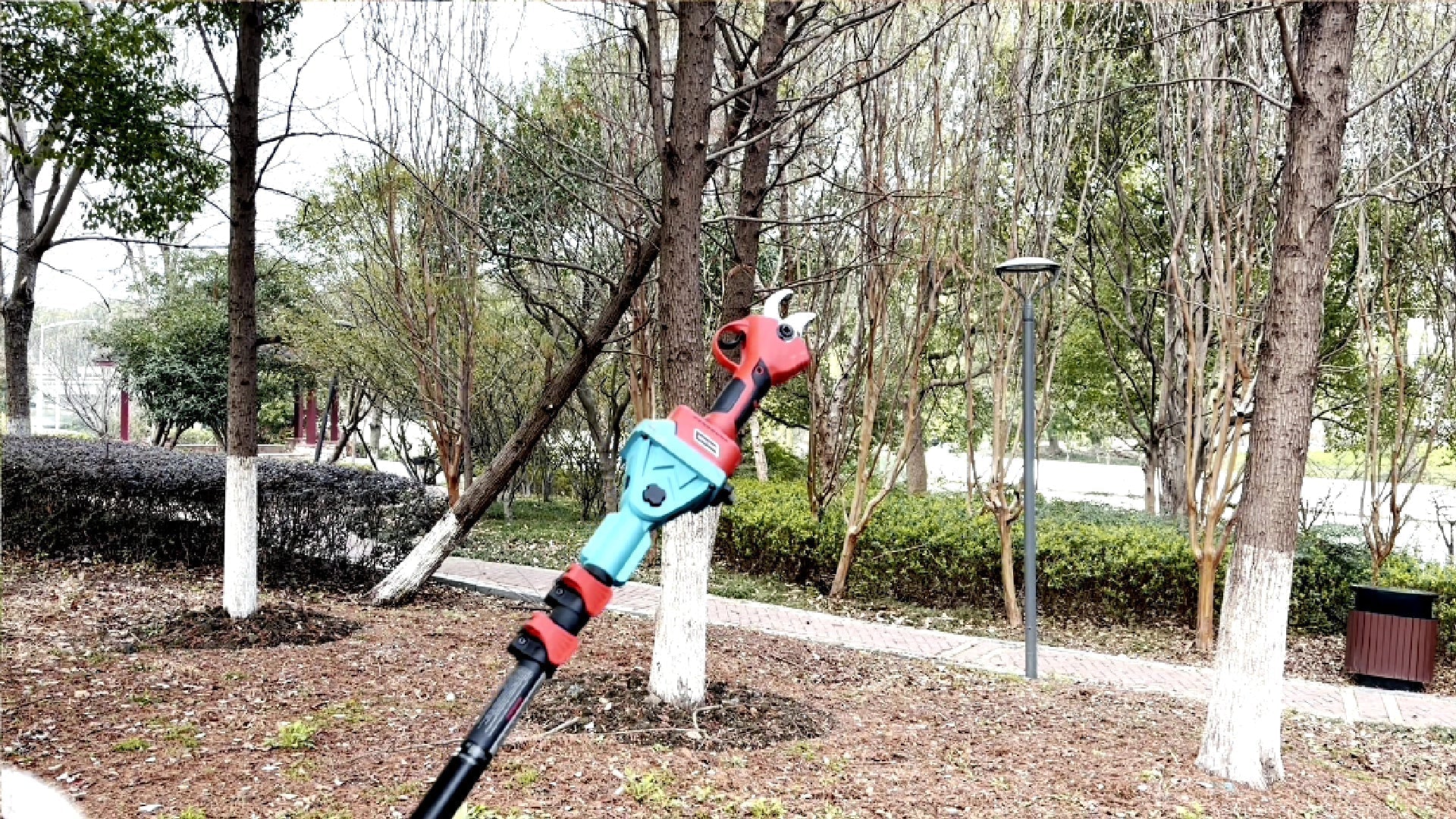 Pole electric shears：Complete Garden Tool Guide – JOVANT TOOLS